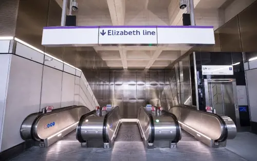 Elizabeth Line to reduce commute from ExCel to Central London to 12 ...